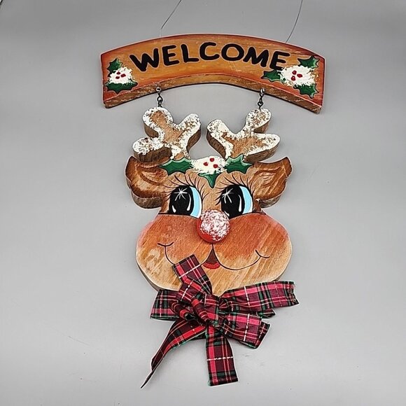 Does Not Apply | Wall Decor | Vintage Christmas Holiday Welcome Sign ...